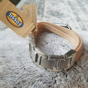 Fossil | Accessories | Trendy Fossil Women Beige Rectangle Watch ...